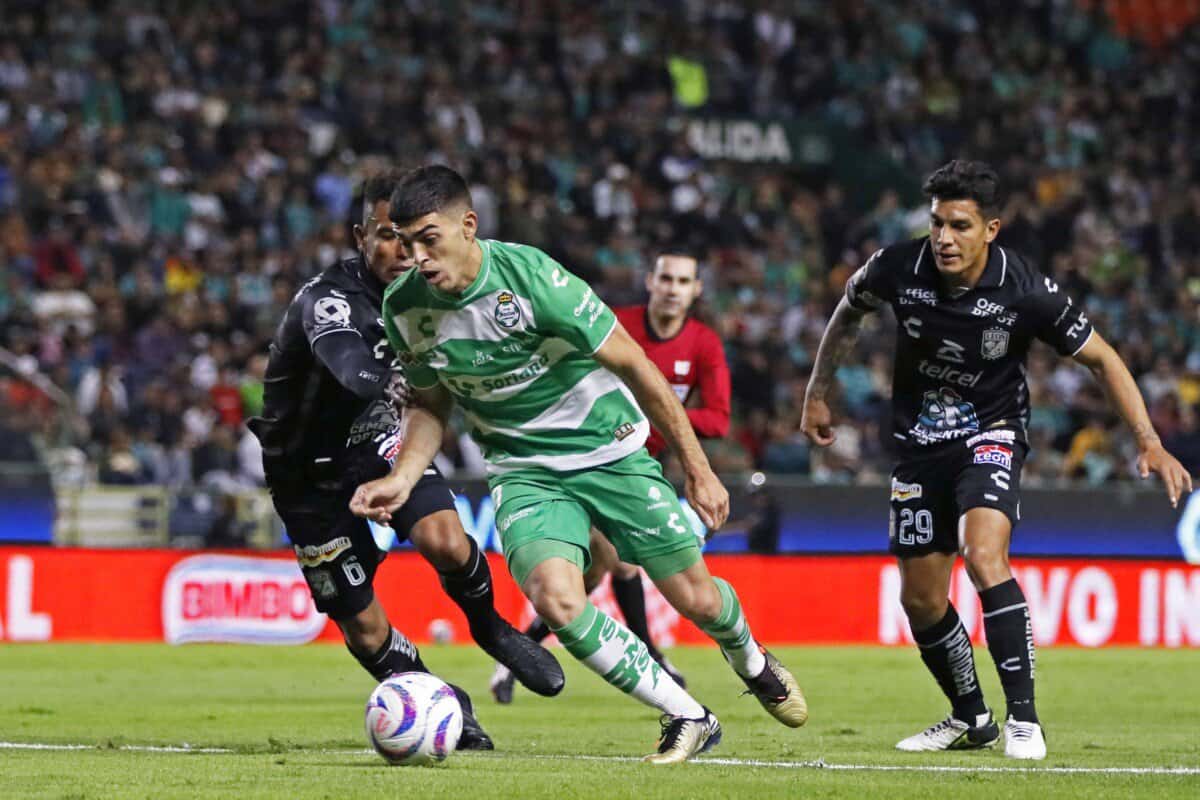 Previa del León vs Santos Laguna y Pronóstico Gratis